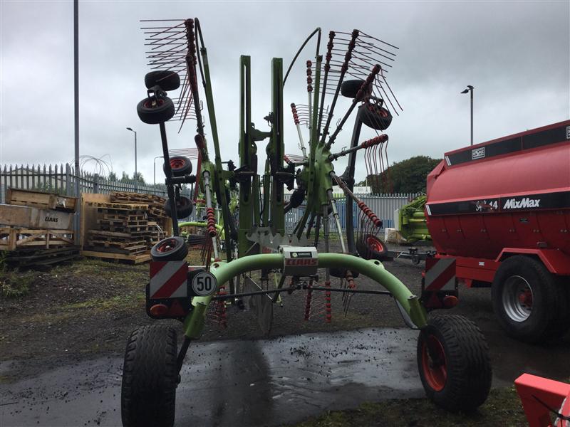 Claas Liner 2900 - Gordons Construction